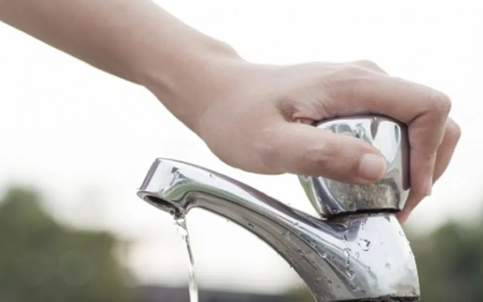 Obras Sanitarias pide hacer uso racional del agua por las altas temperaturas | Infobrisas ...