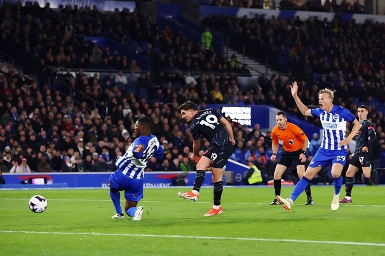 Julián Álvarez Marcó Un Gol En La Goleada Del Manchester City Ante El