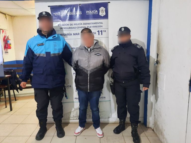 A lo Coco Basile: ingresó a un supermercado y se escondió dos whiskys ...