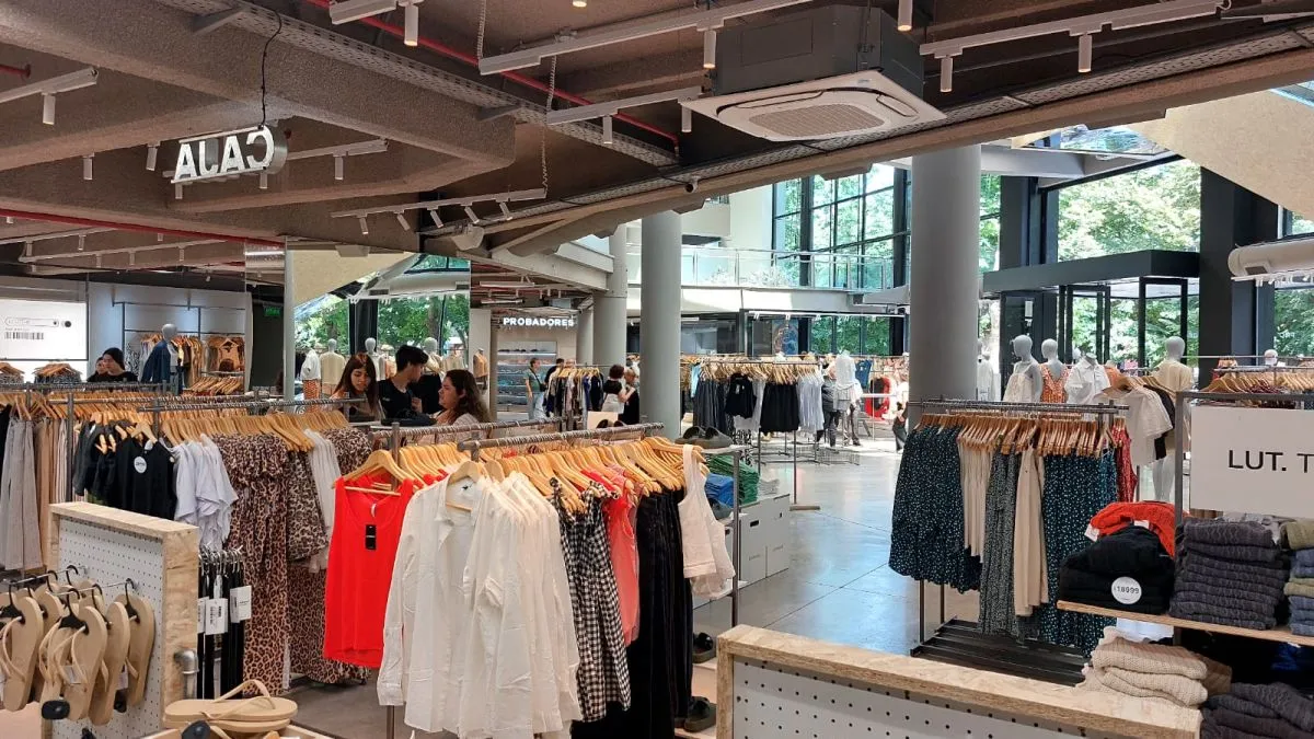 Le Utthe abrió en el Paseo Diagonal la tienda de ropa de única marca ...