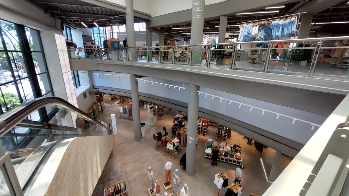 Le Utthe abrió en el Paseo Diagonal la tienda de ropa de única marca más grande del país ...