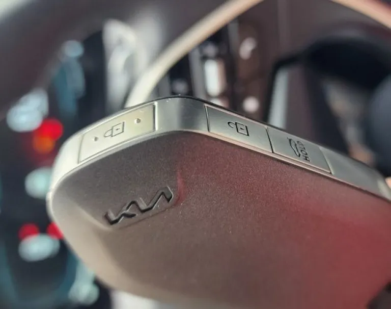 Llega un surcoreano para seducir con seguridad y tentar por su precio ...